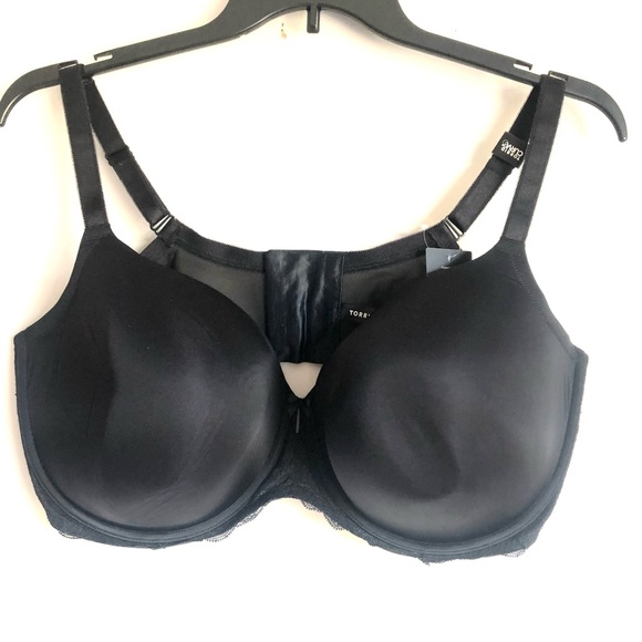 torrid | Intimates & Sleepwear | Torrid Curve Nwt Lightly Lined T Shirt ...